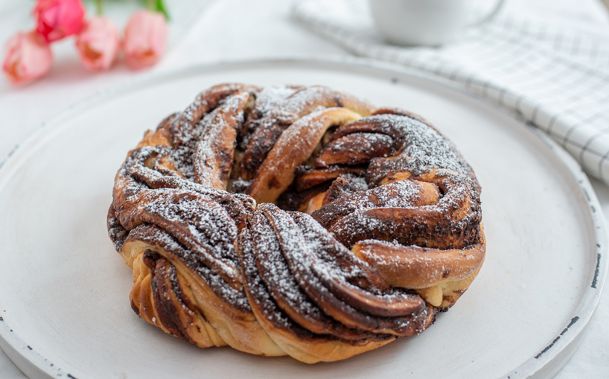 Top 10 Jewish Desserts & Sweets. Jewish desserts and sweets are a… | by ...