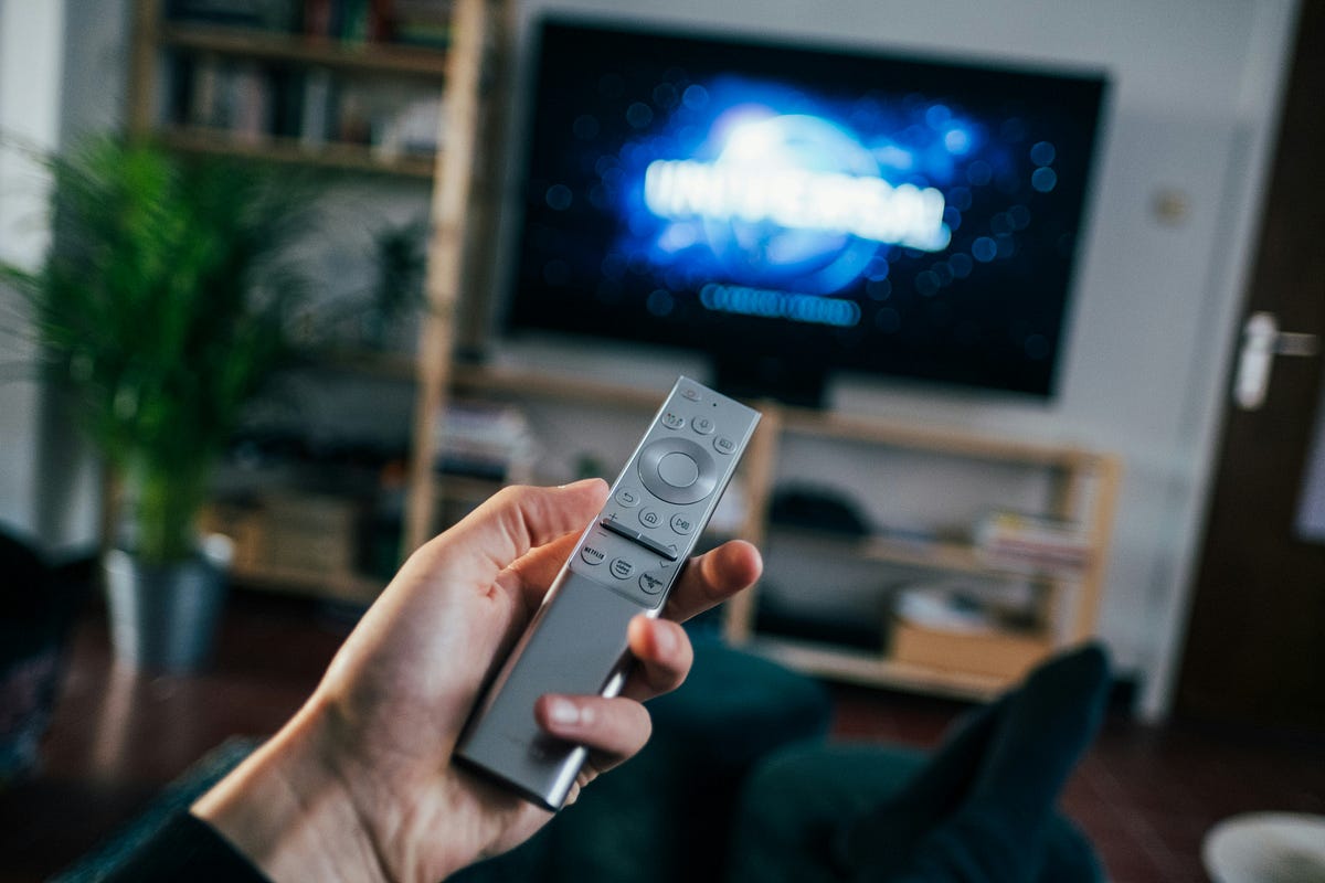 Binge Watching or Serial Spacing. How should you watch tv? | by Lindsy ...