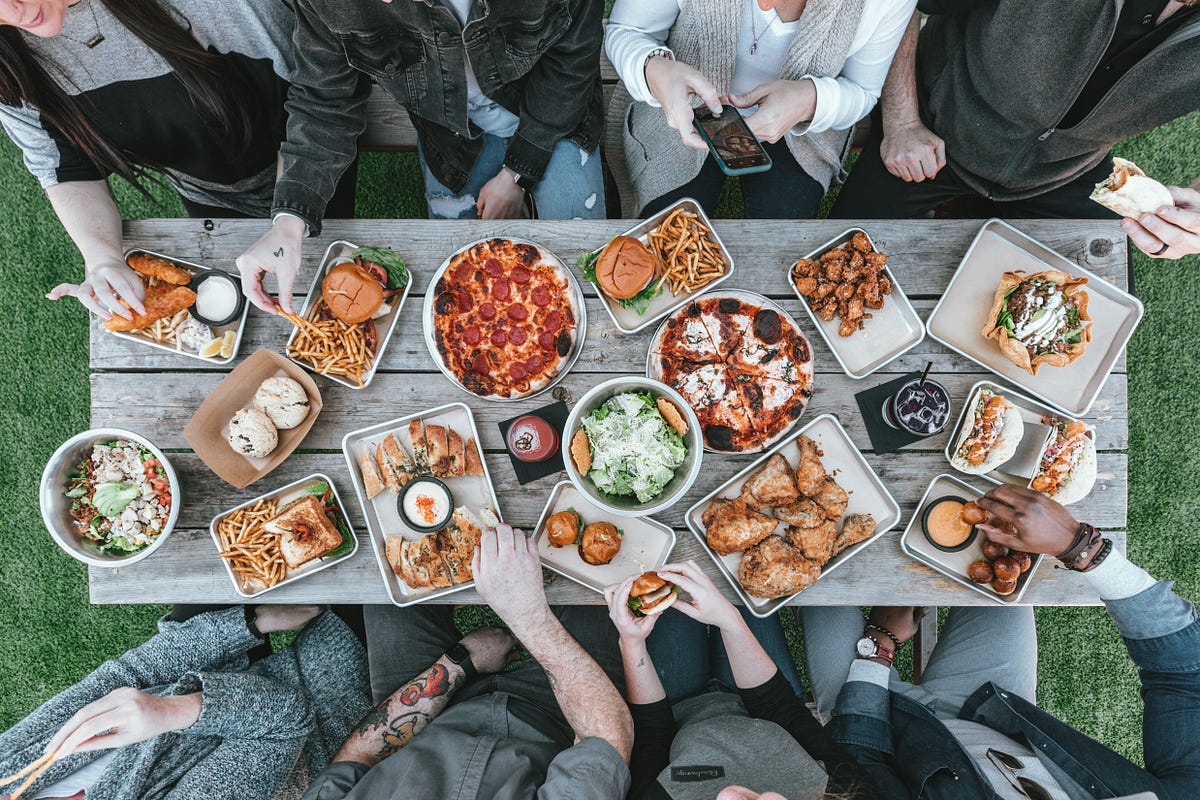 Opportunities and Challenges in the Food Service Industry | by Evelyn ...