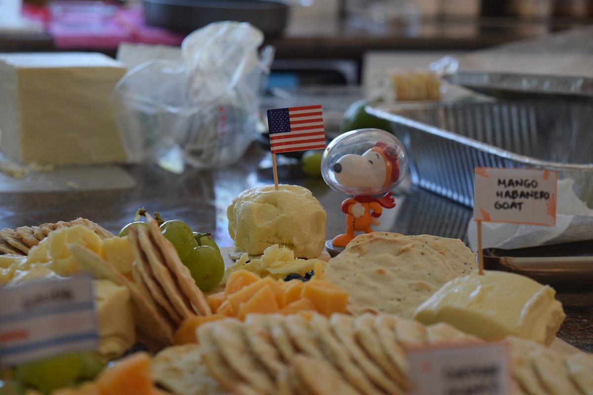 🌕 🚀 How to throw a moon landing party | by Katherine Paseman | Medium