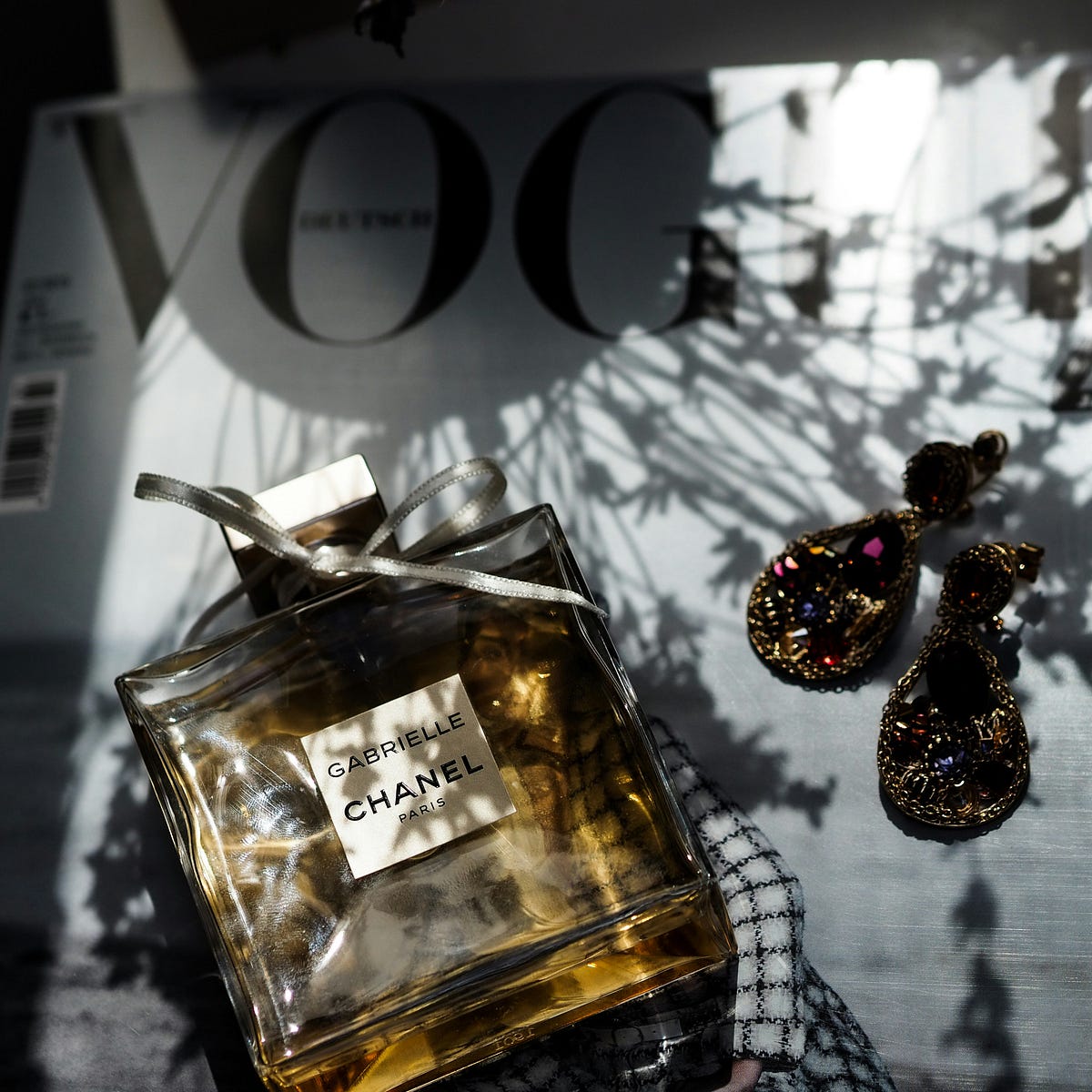 Luxury Brand PR: Balancing Exclusivity and Accessibility in a Digital ...