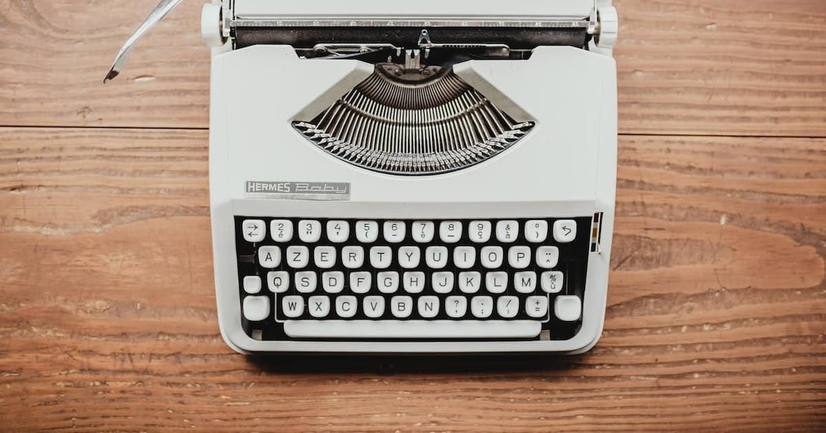Dvorak. My preferred layout for Touch-typing | by mauriciogcode | Medium
