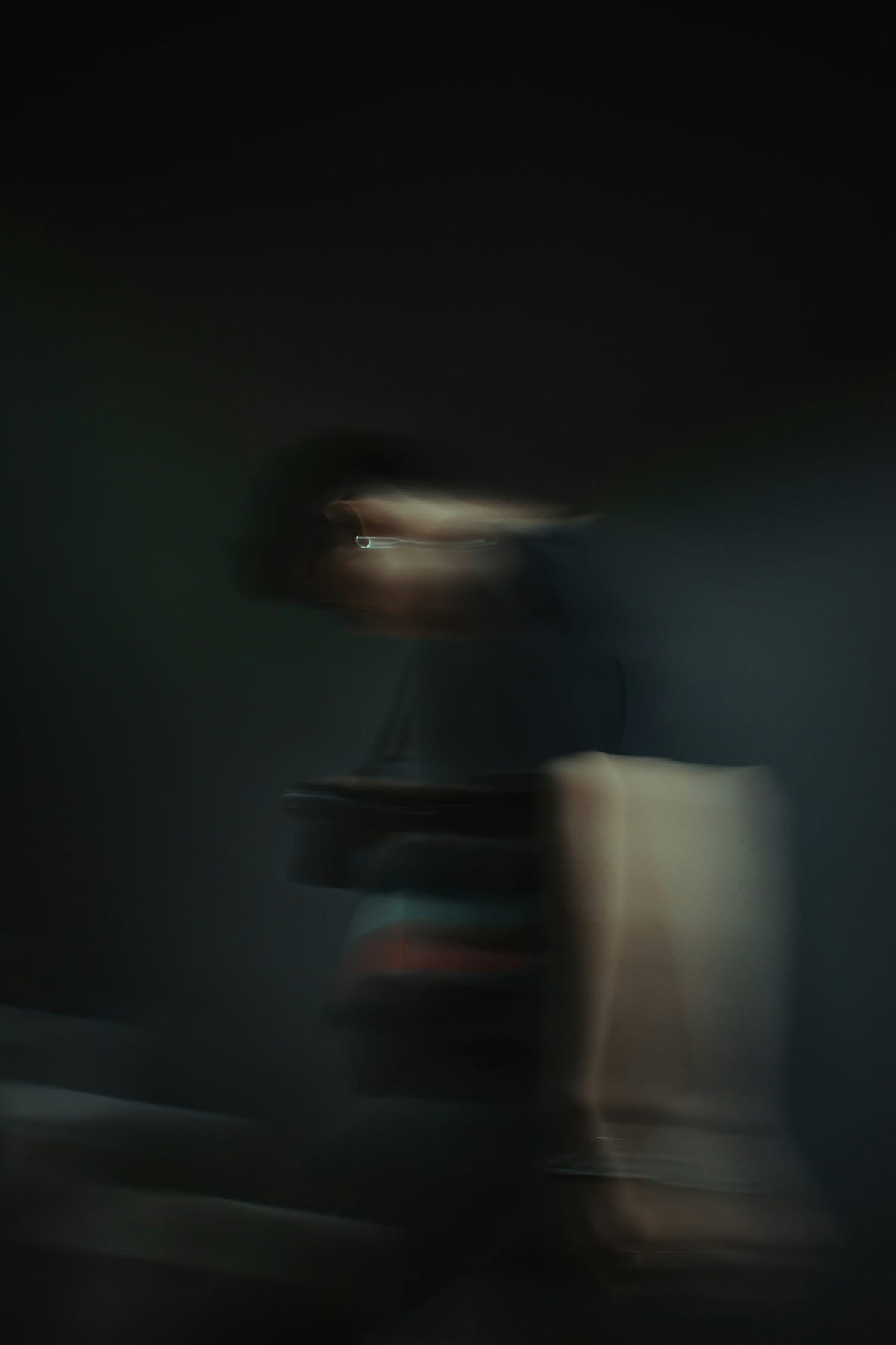 Screaming without a sound. The loudest pain is the one no one… | by Het ...