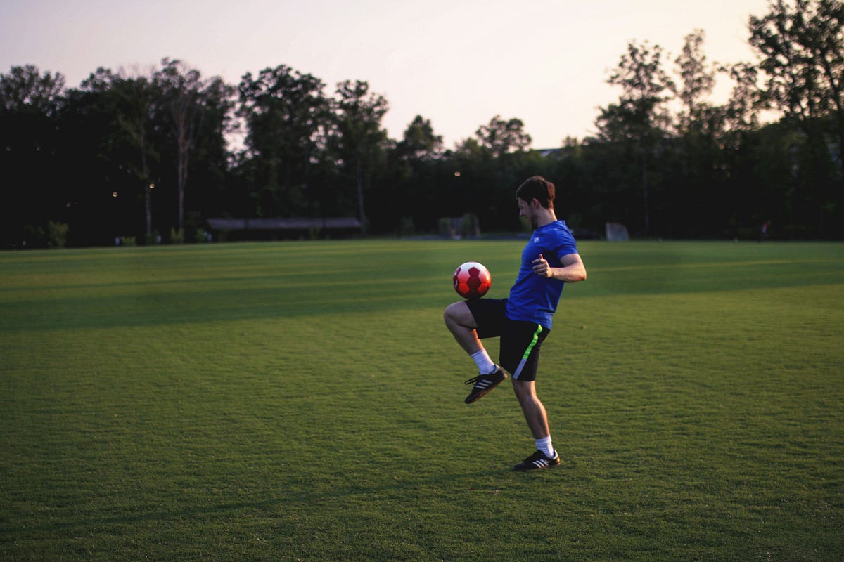 How I Made My Code More Declarative With dataclasses.field Tricks | by Aashish Kumar | The ...
