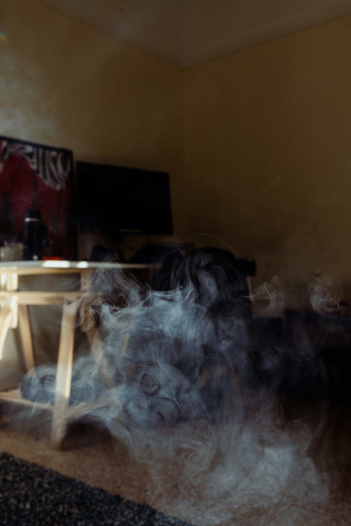 What’s Behind the Narcissistic Smoke Screen | by Tina | Medium