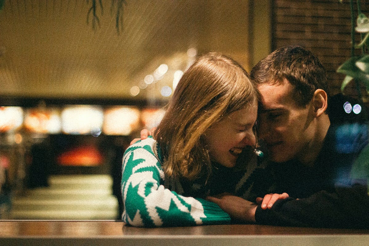 6 Subtle Red Flags In Men Some Women See As Green Flags | by Love Jero | Medium