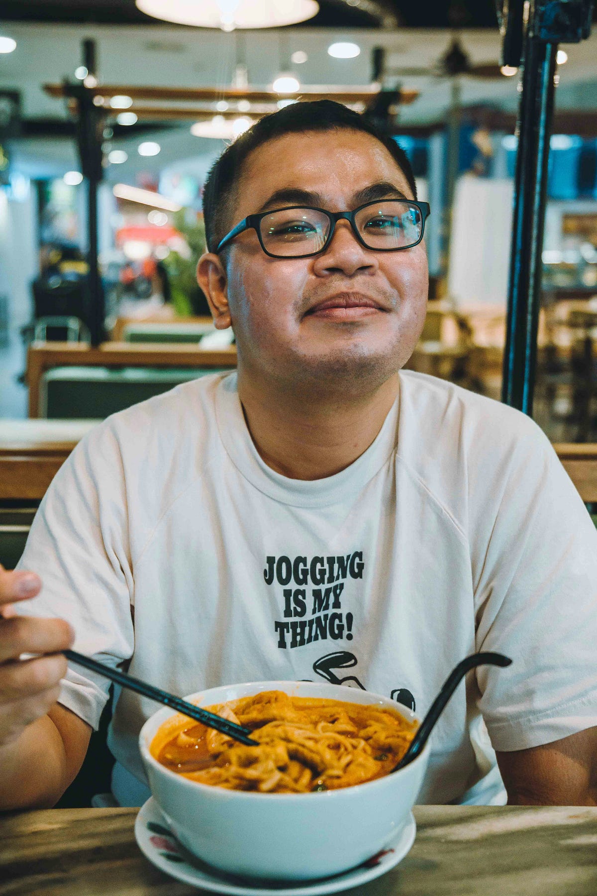 How to Eat Like a Local: A Guide to Authentic Dining Abroad | by ...