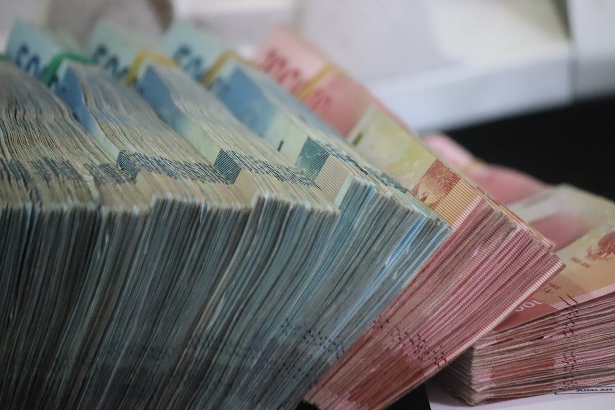 What It Feels Like to Have Money. And how you can work on attracting ...