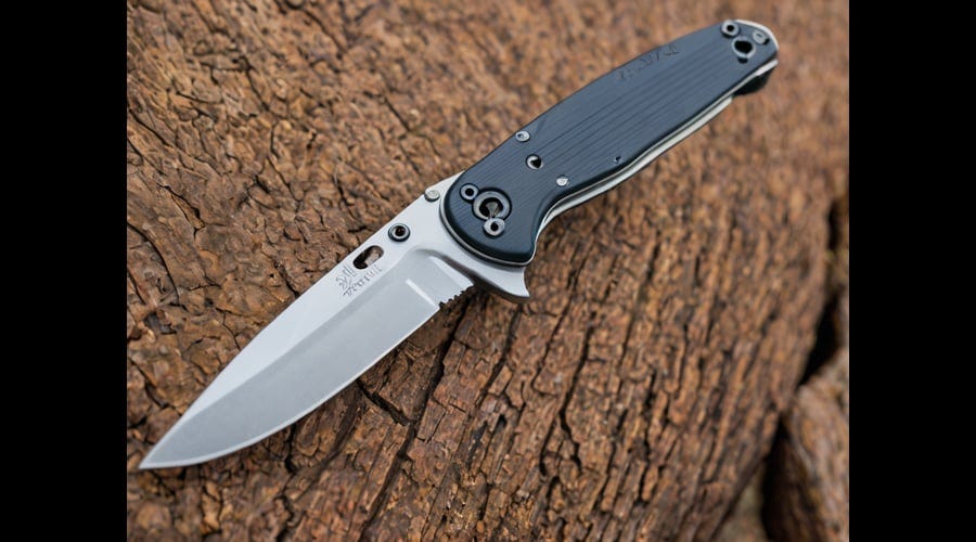 Benchmade Ruckus | by Robert Williams | Medium