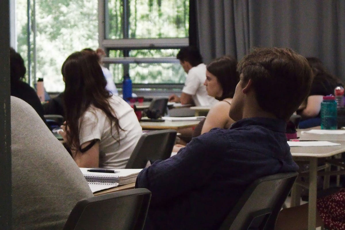 12 Life Lessons Schools Teach Too Late — and Teachers See Every Day ...