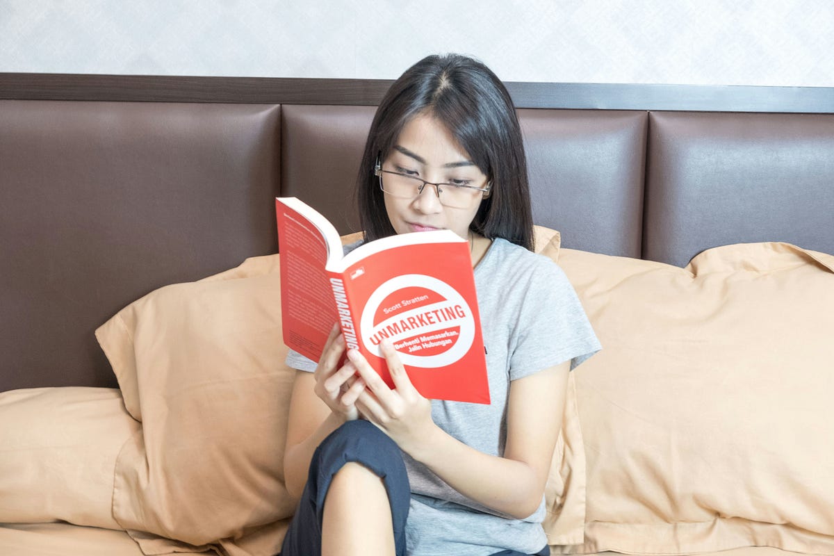 Want to Write Better? Start Noticing These 7-Things While You Read | by ...
