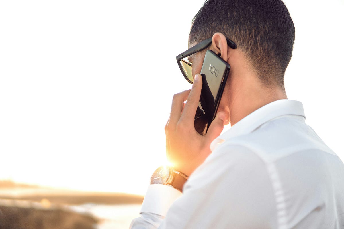 The 5calls app. A review | by Marissa | Medium