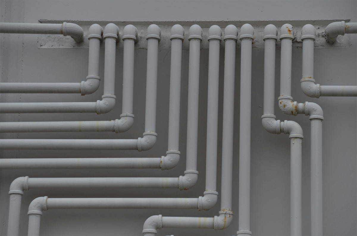 How to Master Unix Commands: Leveraging Pipelines and Chaining for ...