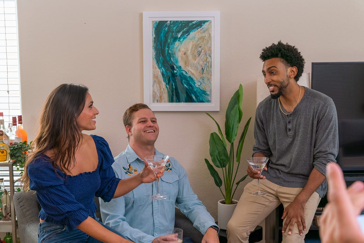 10 Topics You Should Avoid When Making Small Talk | Change Your Mind ...
