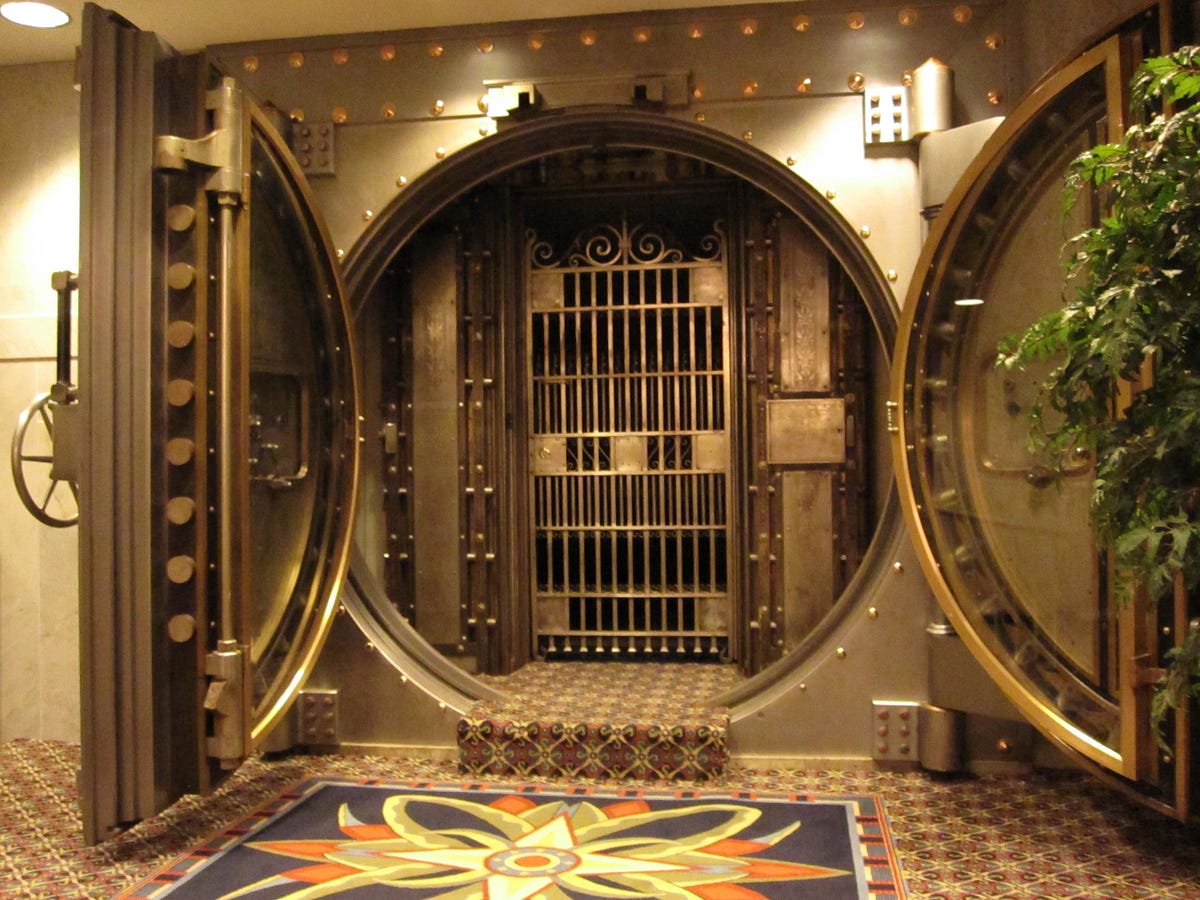 Deploy and Run Hashicorp Vault With TLS Security in AWS Cloud | by ...