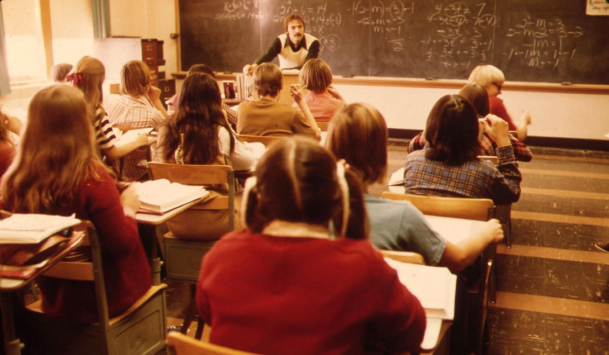 10 Problems with Our Education System, What School Does to Your Mind ...