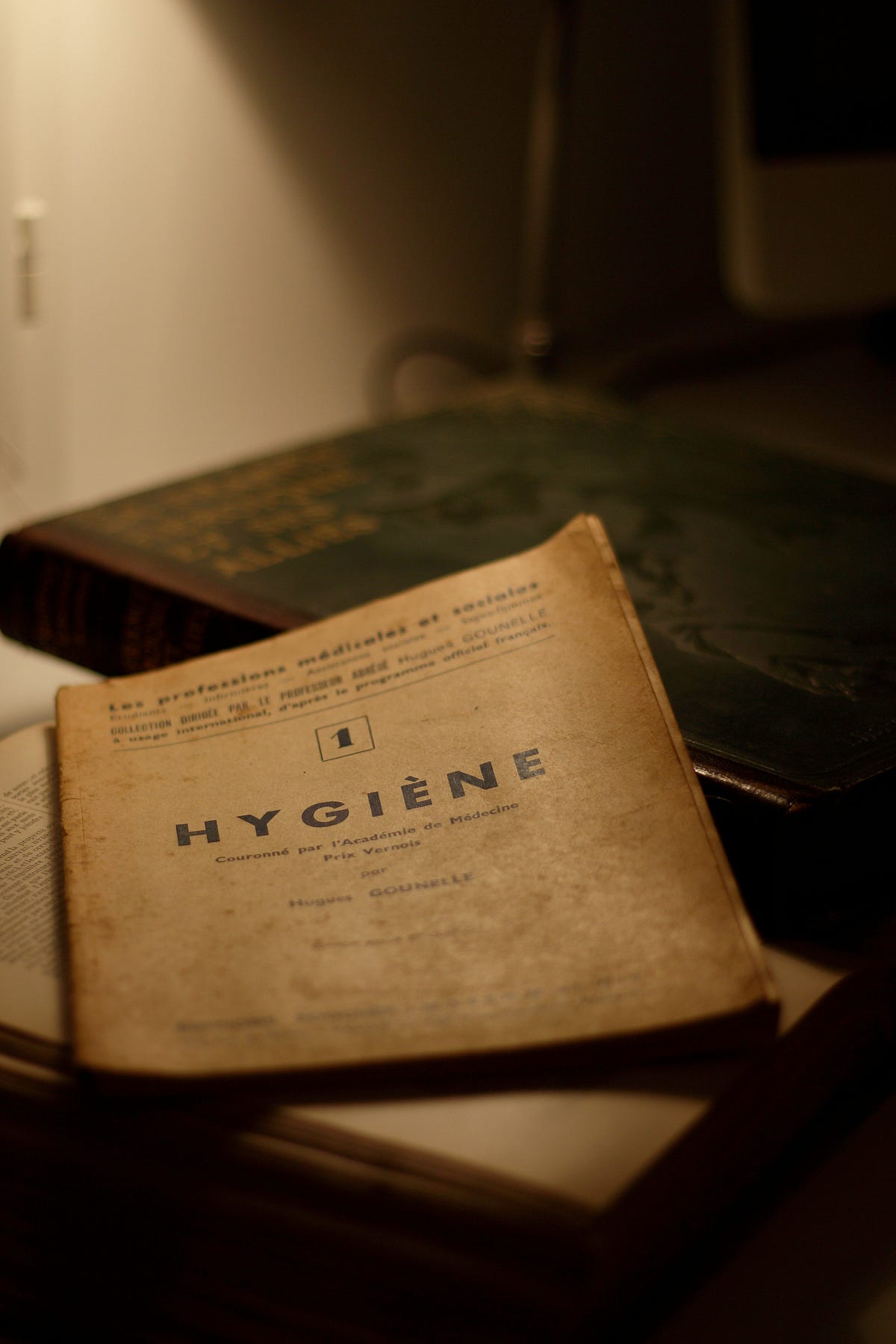 Parasites and Cancer: An Old Idea Worth Revisiting? | by Naturopathic ...