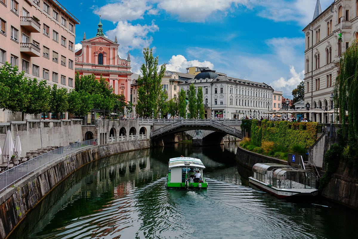 Nomity Navigator #019 — Ljubljana, Slovenia 🇸🇮 | by Matt Hallowes | Nomity | Jan, 2024 | Medium