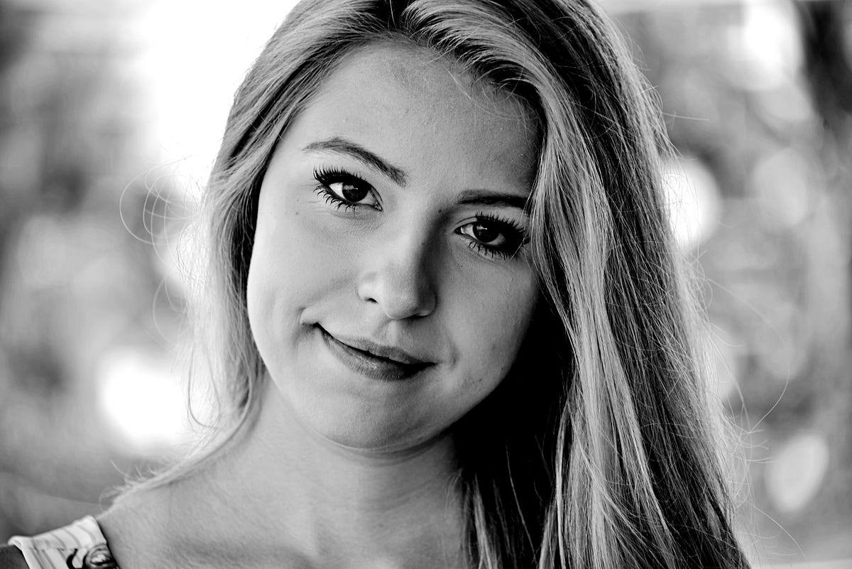 Little dimples | Frankie Hau | The Lark | The Lark