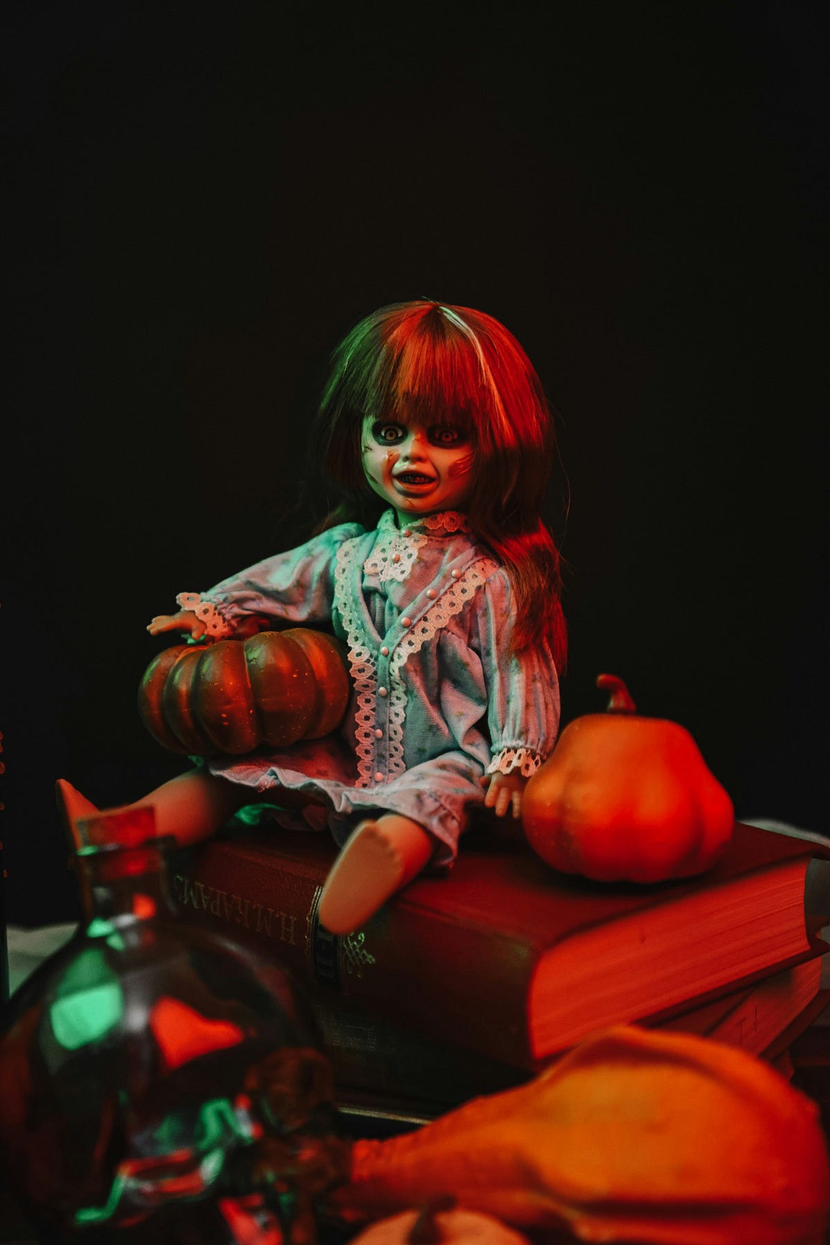 How to Write a Horror Screenplay. Photo by Julee Juu on Unsplash | by Dj Robbins | Doug’s ...