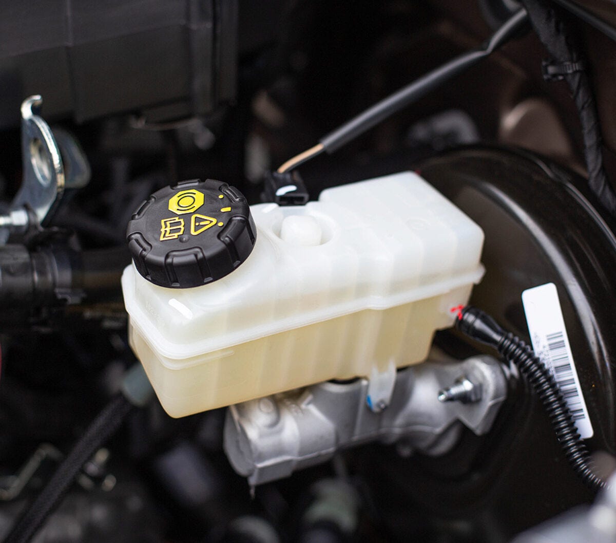 How Much Does It Cost to Get Brake Fluid Change: Ultimate Guide | by ...
