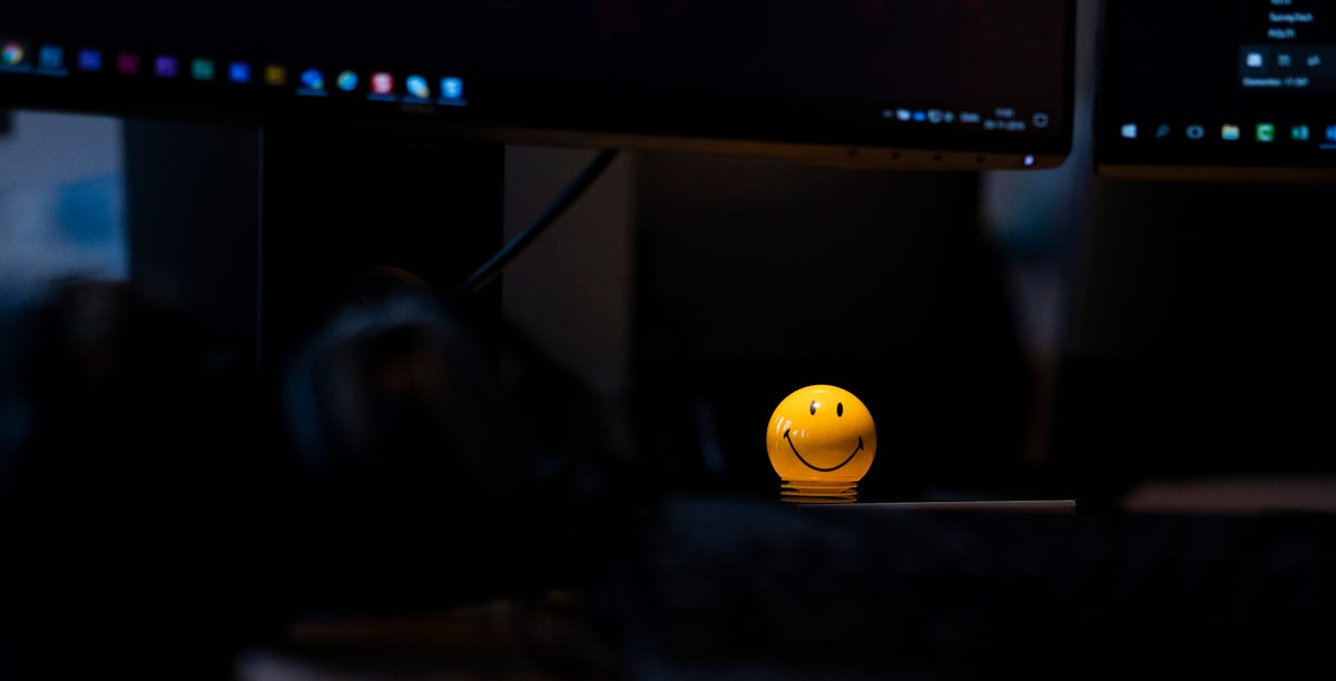 How To Solve The Multi Armed Bandit Problem Optimistic Initial Values Algorithm By Pratik