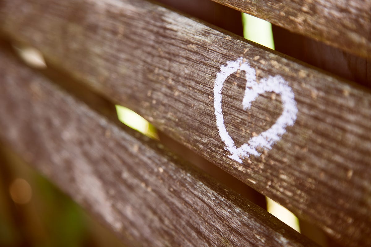 6 Signs of Overwhelming Love. And You Probably Don’t Even Realize It ...