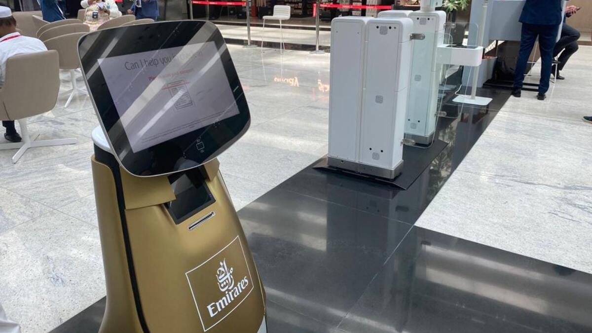 Emirates’ Robotic Check-In Assistant Faces Hesitation from Travelers ...