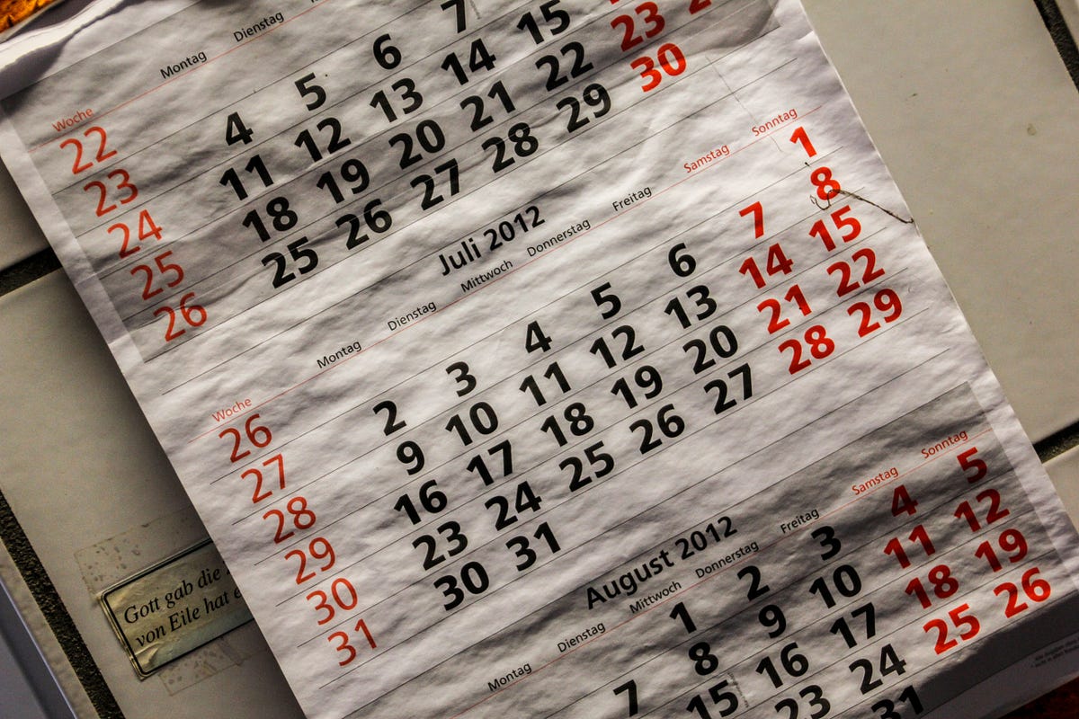 Swift: Date, DateFormatter와 Calendar | by Heechan | HcleeDev | Medium