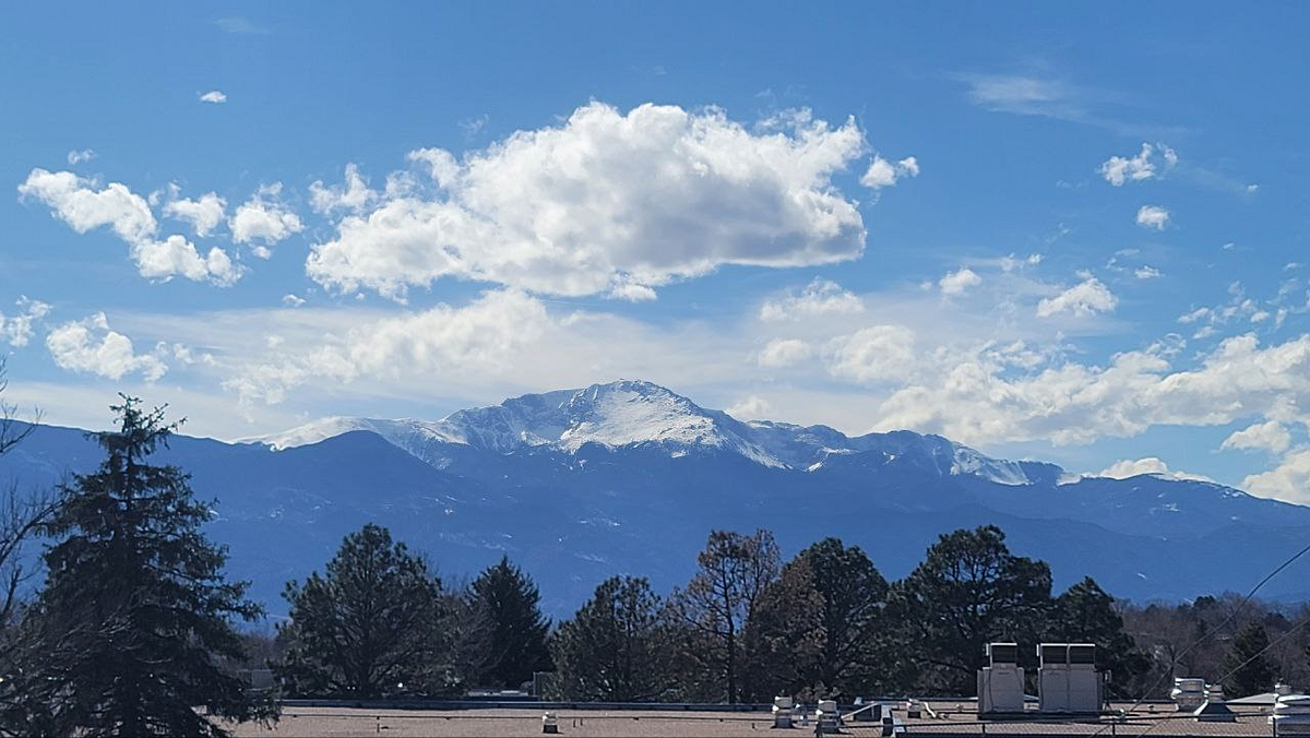 The mountain and the sky, a poem, metaphorical, writing about nature | Long. Sweet. Valuable.