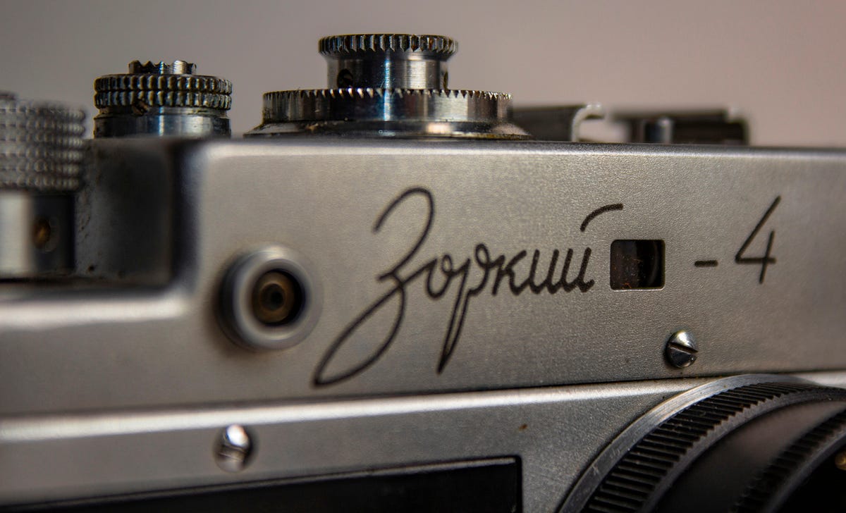 Hitamku Melebur - Hasna Kusuma - Medium