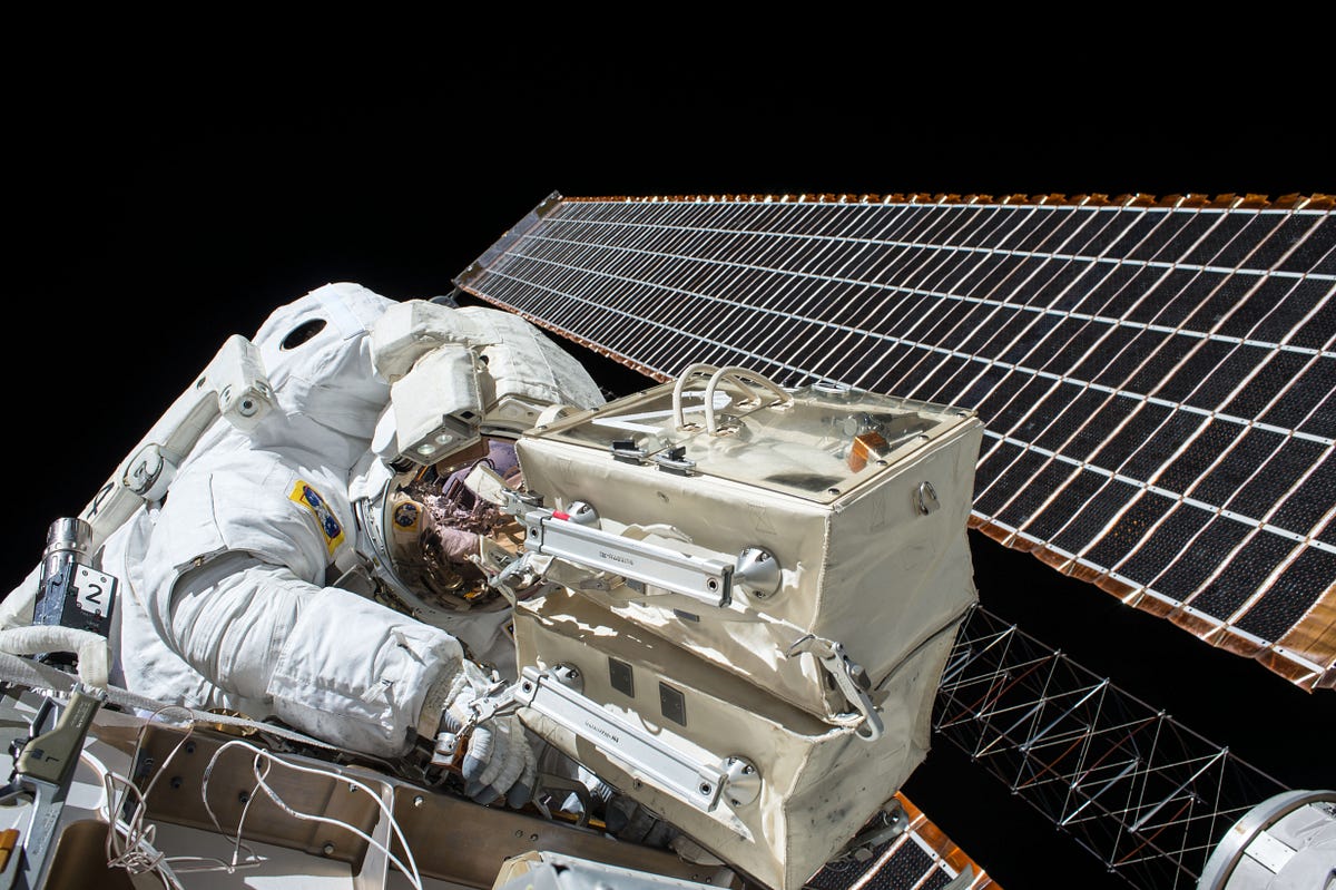 Satellite Data Sensor. Passive Sensors Vs Active Sensors | by Almi ...