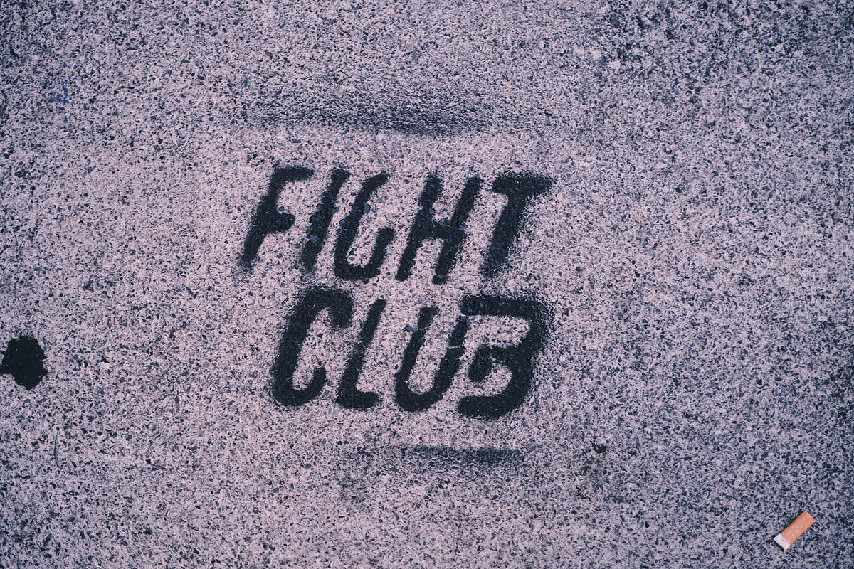 The Smashing Mirrors of “Fight Club”: A Hermeneutic Dive into Modern ...