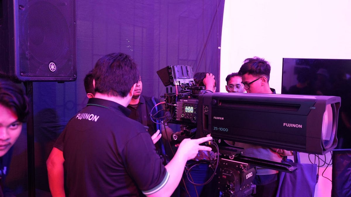 Fuji Film dan BSM Rental Mendukung Industri Kreatif Indonesia dengan ...