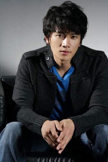 All 7 Ji Sung Movies In Order — All The Best (And Worst) Films To Watch ...