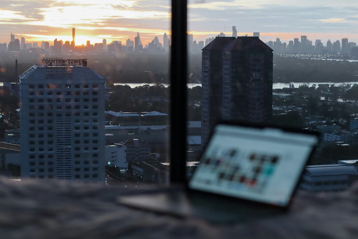 How Solopreneurs Can Create Systems While Balancing a Full-Time Job ...
