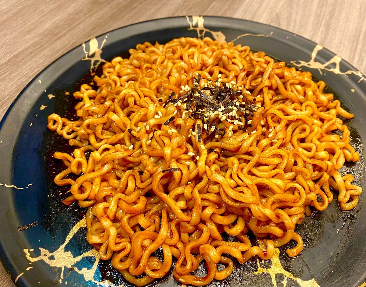 Review To Enjoy The Best Spicy Noodles, Samyang’s Buldak Hot Chicken Flavour Ramen | by Preme A ...