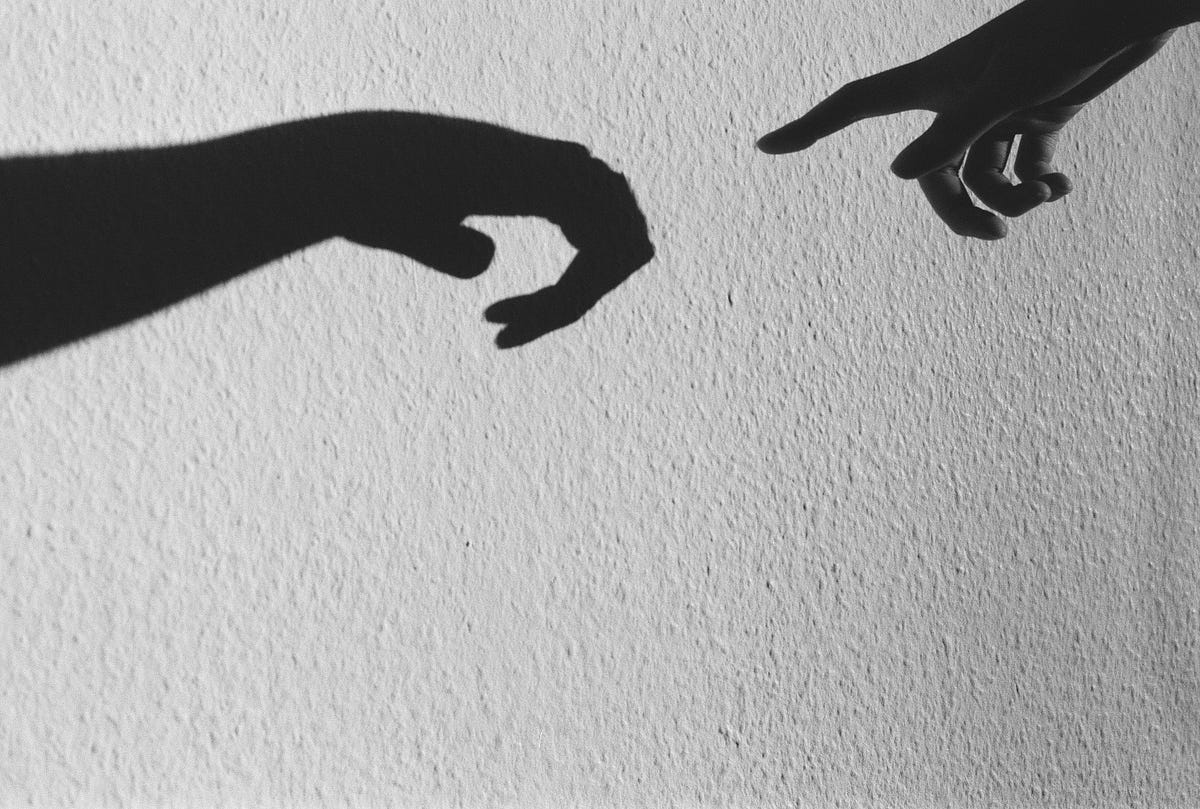 How Emotional Detachment Helps Draw Avoidant Partners Closer: A Guide ...