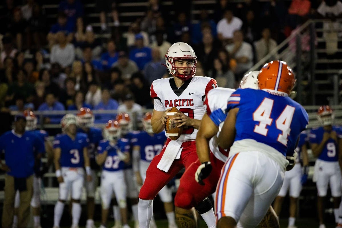 Pacific QB’s Journey to the Top Through Injury and Doubt | by Bjorn Bergstrom | Medium