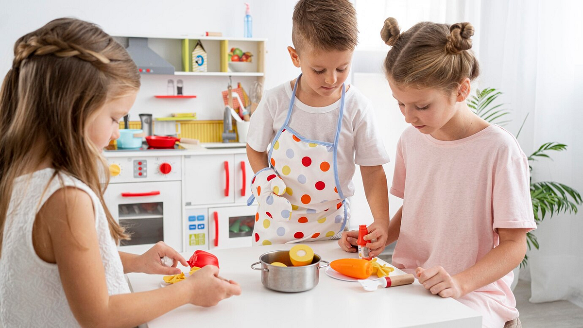 Educational Kitchen Activities for Kids | by Strelitz International ...