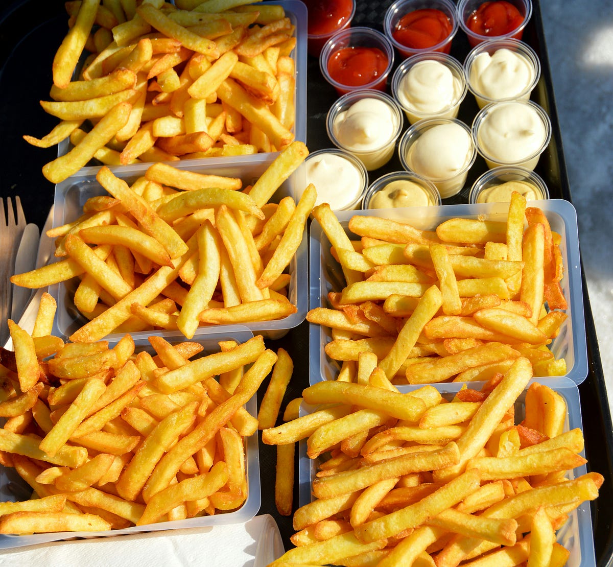How to Get Fit With Eating Junk Food | by Udit Varshney | ILLUMINATION ...