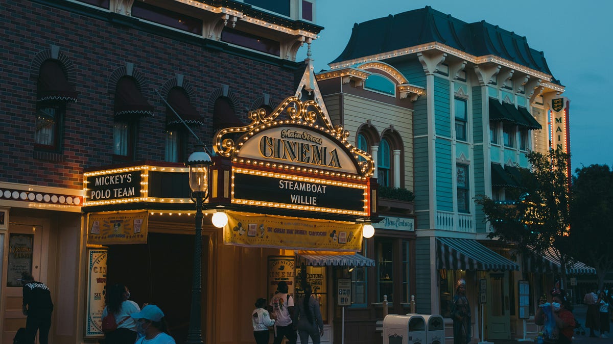 Quick Guide: CDG to Disneyland Paris Transfers | by KASHAFMUNIR | Sep, 2024 | Medium