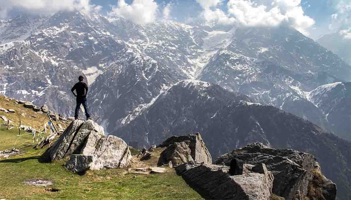 Triund Trek: How to Reach, Itinerary, And Best Time to Go | by Rohit SEN | May, 2024 | Medium
