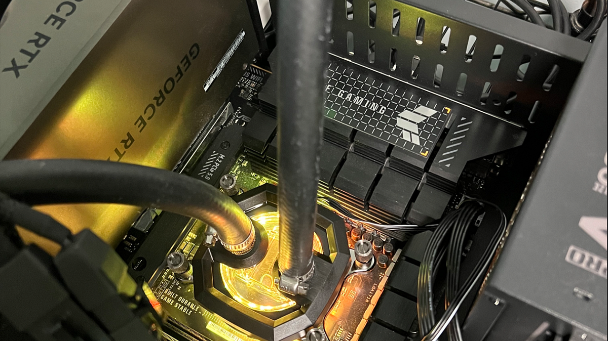 Building an Open Loop Water Cooling Solution from Scratch | by Ian ...
