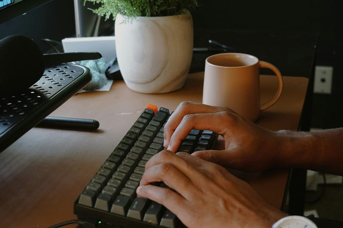 25 AI Prompts Every Writer Should Try: A Ready-Made Prompt Library | by ...