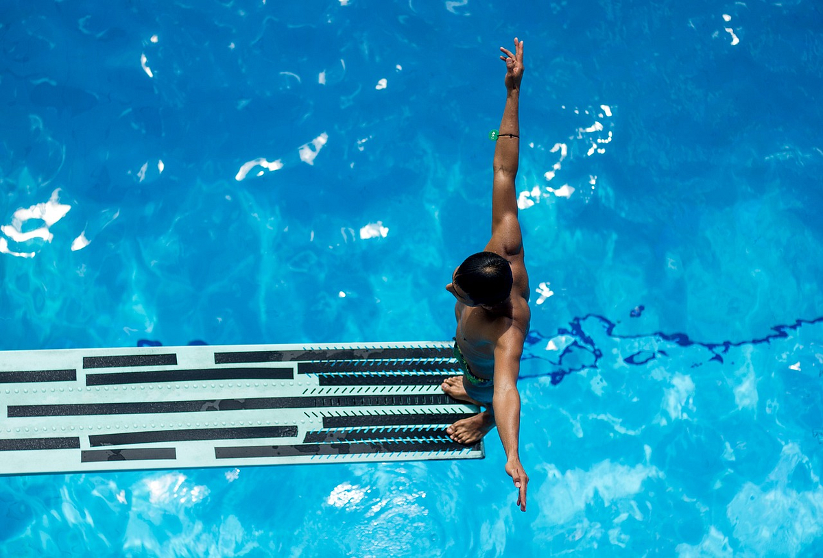 Unprecedented Comfort: Revolutionizes Heat Pump for Swimming Pools ...