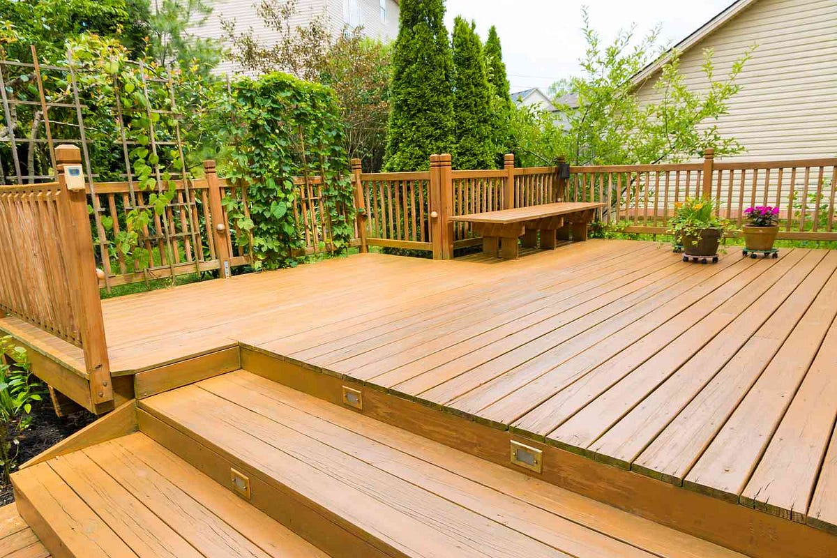 Choose the Right Deck Contractor in Kirkland | RTI Services | by Rtiservicesllc | Medium