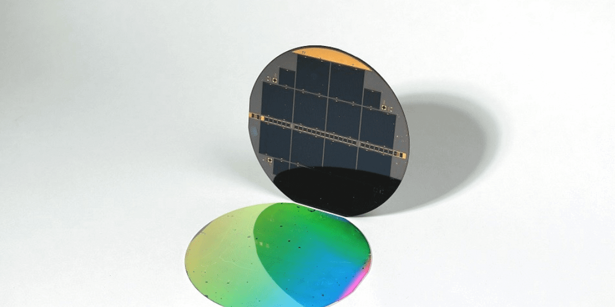 Solar Panel Efficiency Reaches New Record of 36.1% - Matthew Bourne - Medium