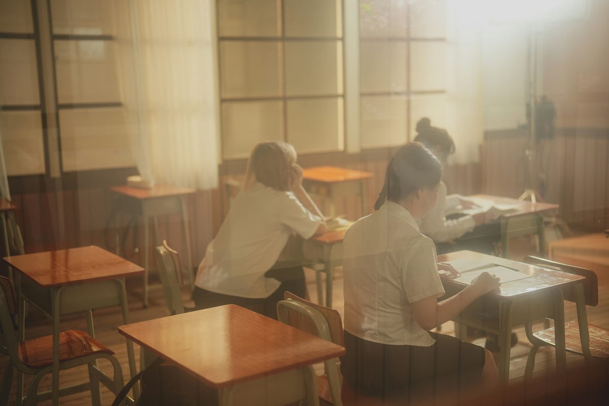 Teaching at a Junior High School in Japan | by Helen Nomura | Stories For English Learners | Medium