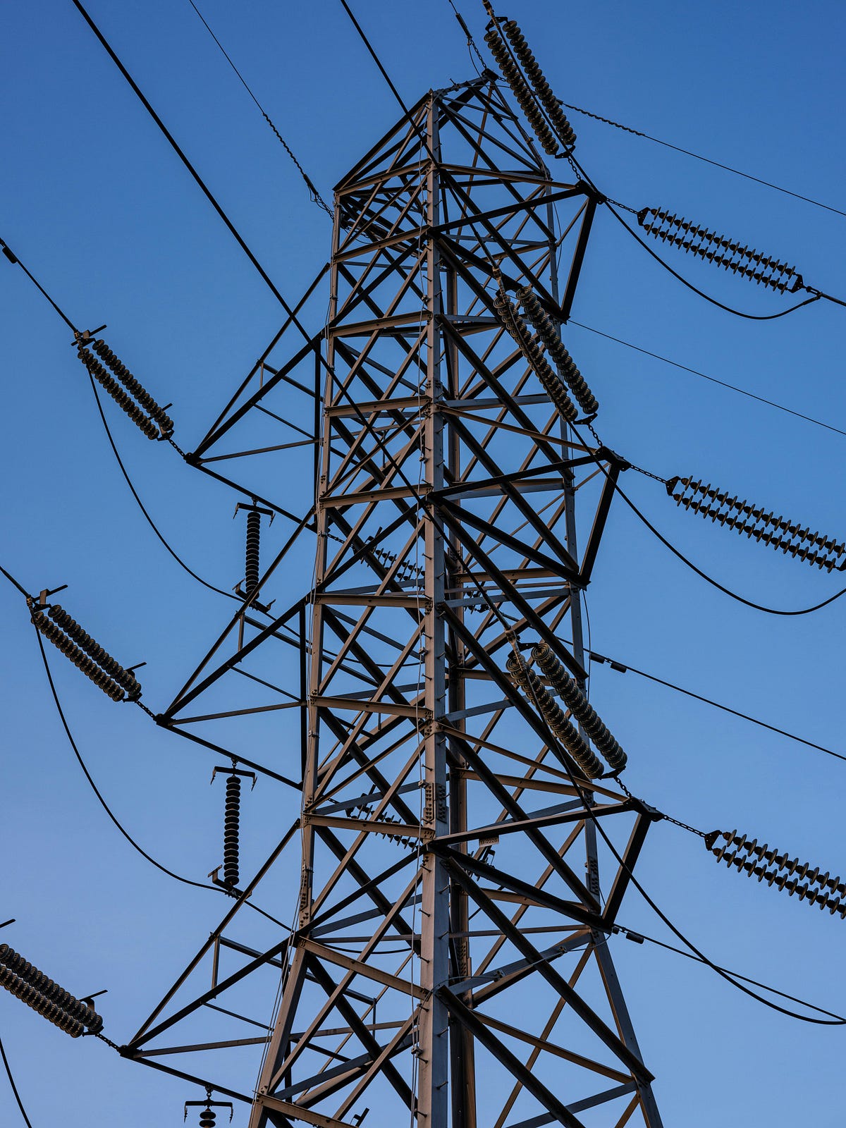 Grid Modernization: Building the Foundation for a Net-Zero Power System ...